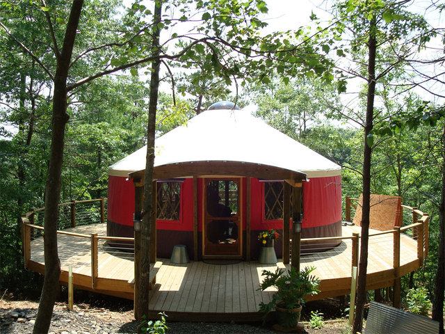 Exterior Photos – Blue Ridge Yurts
